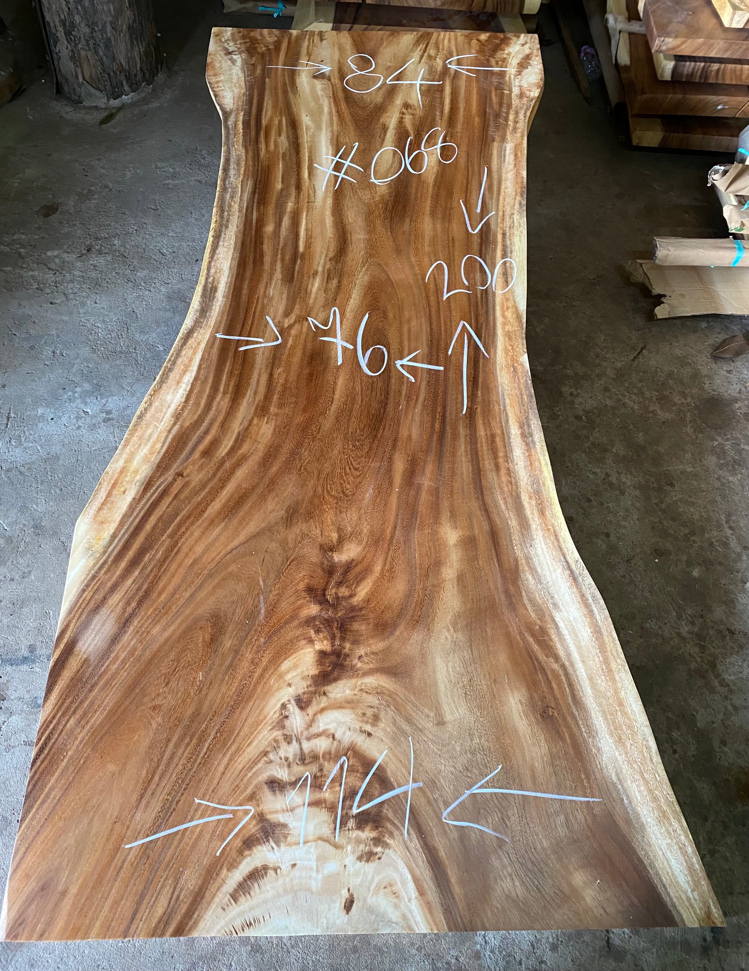 Slab (80") bois de Suar Live Edge – Exotik Mobilier